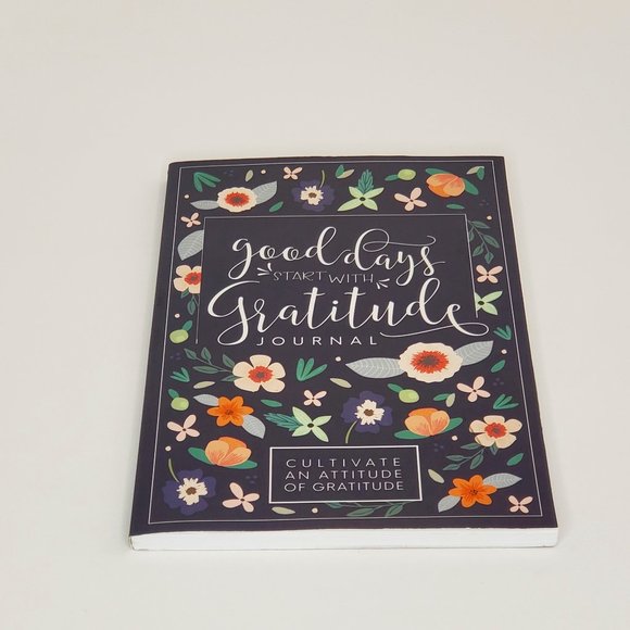 Pretty Simple Books | Office | Gratitude Journal New Softcover | Poshmark